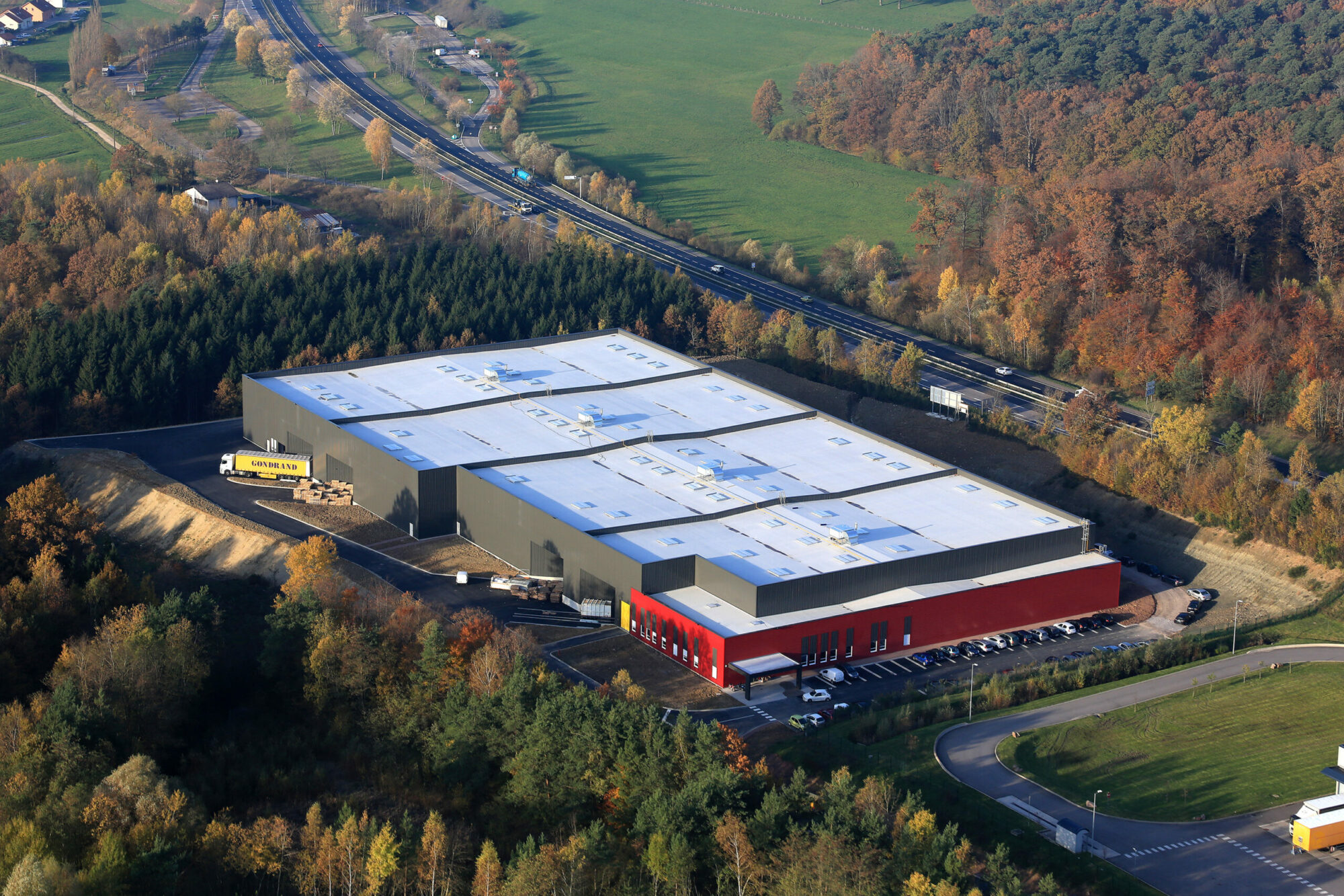 construction des bâtiments Bragard par Avinim
